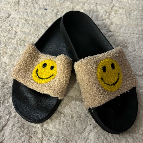 Shoes | Cute Smiley Face Slides | Poshmark
